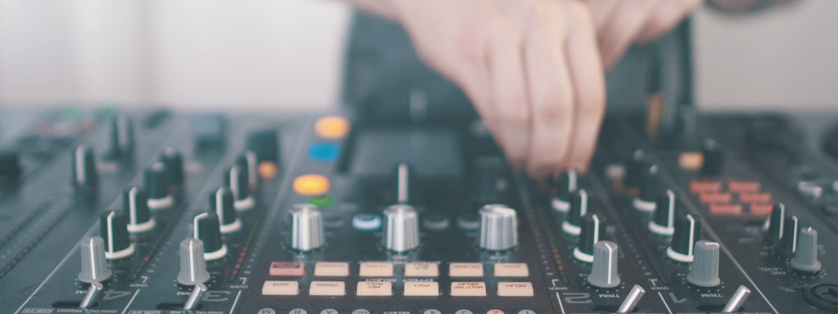 DJ Awards 2015 Bedroom DJ Competition - News - Pioneer DJ News